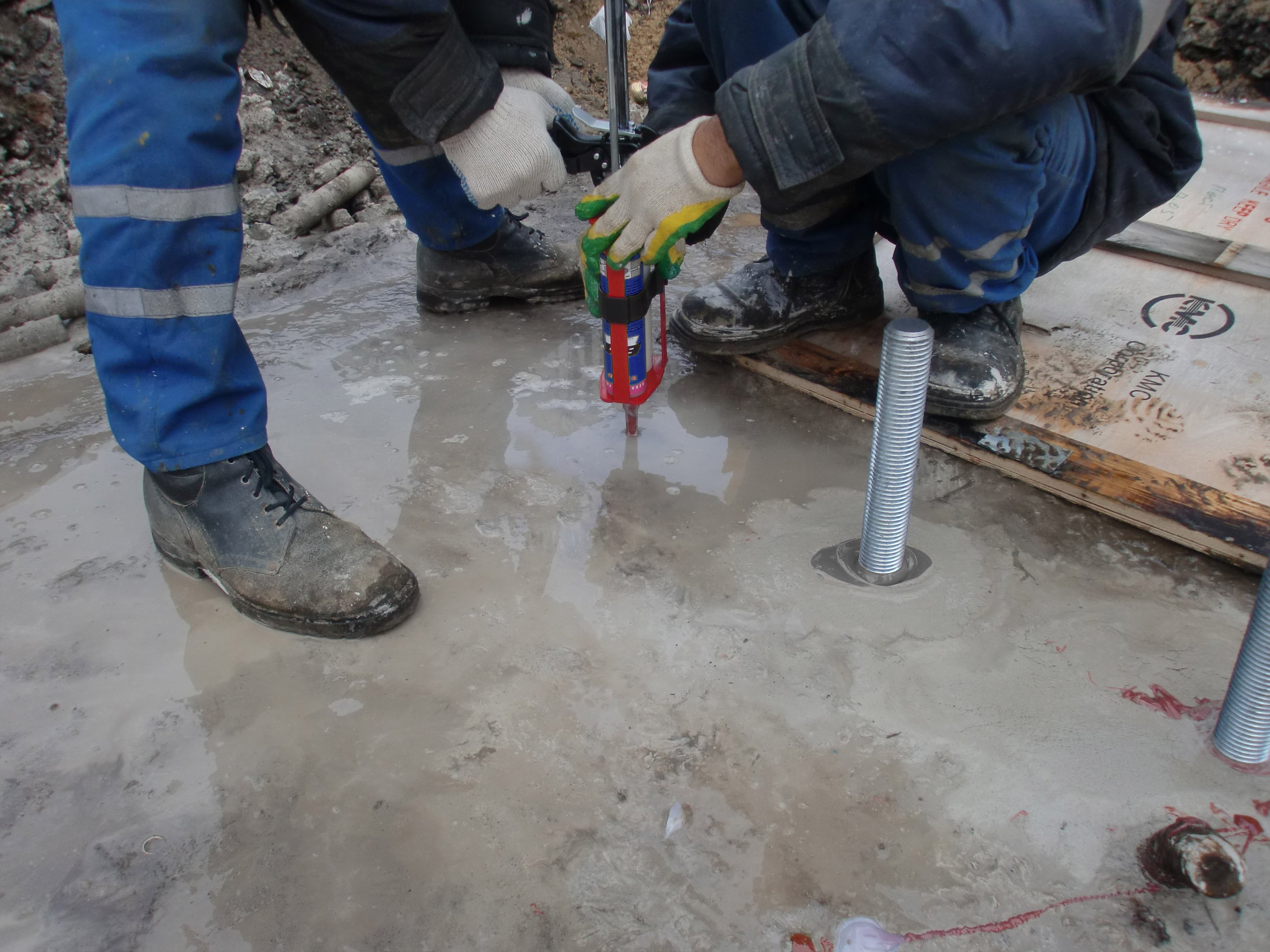 The ‘Nuts and Bolts’ of Chemical/Resin Anchors – what do you need to ...