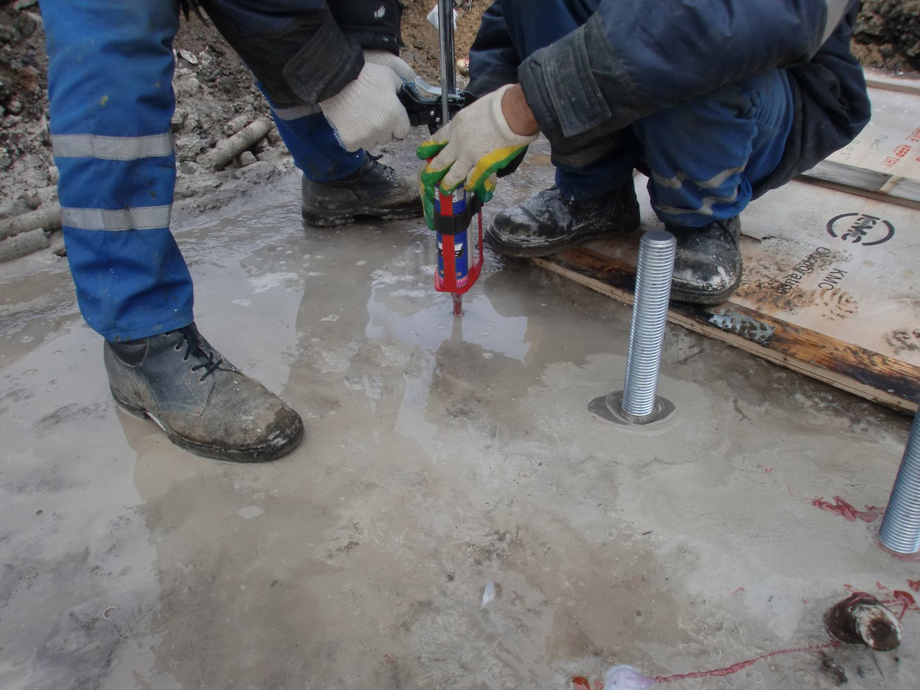 The ‘Nuts and Bolts’ of Chemical/Resin Anchors – what do you need to ...