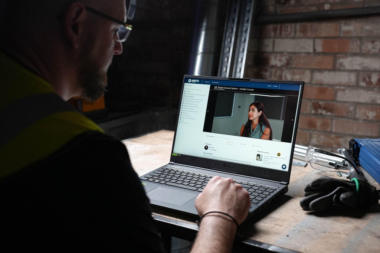 Top 5 M&E Training Courses - MIDFIX